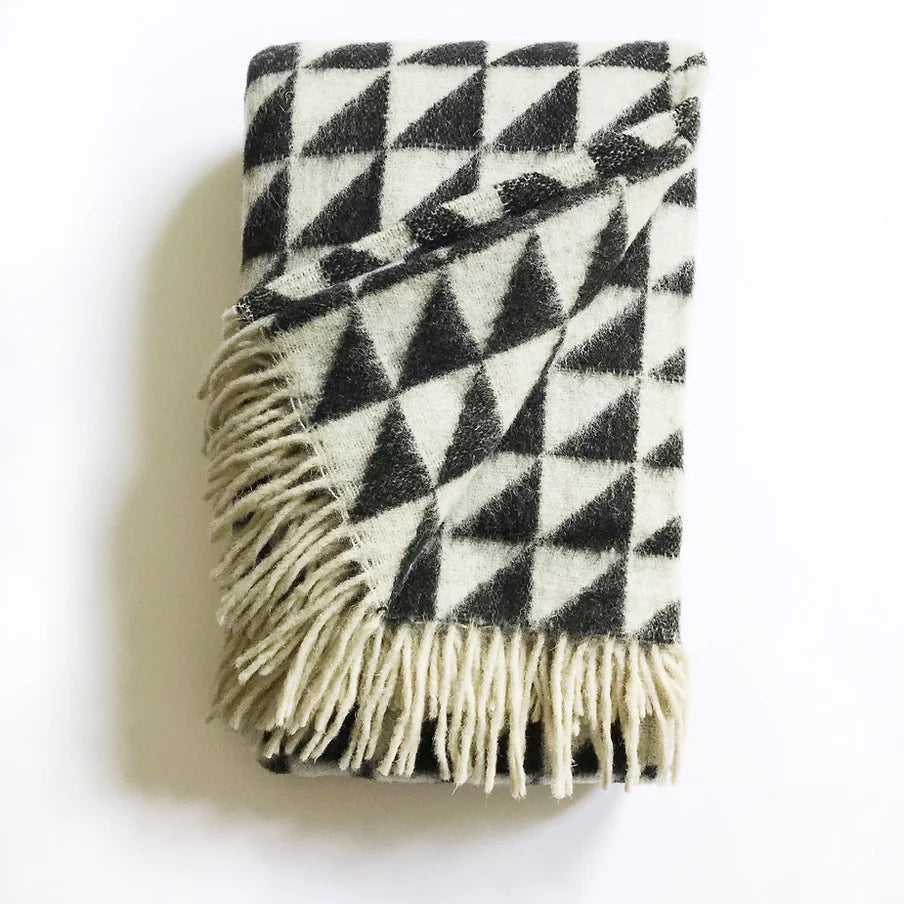 Cubista Triangle Wool Throw – The Modern Croft